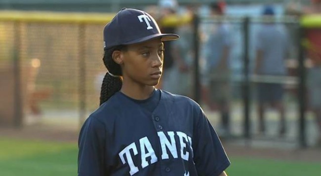 Little League Team Led to World Series by Ace Girl Pitcher - Good News ...