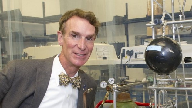 Bill Nye to Host His Own Talk Show on Netflix - Good News Network