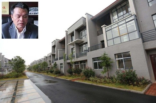 Chinese Millionaire Builds Free Luxury Homes in Slum Where He Grew Up ...