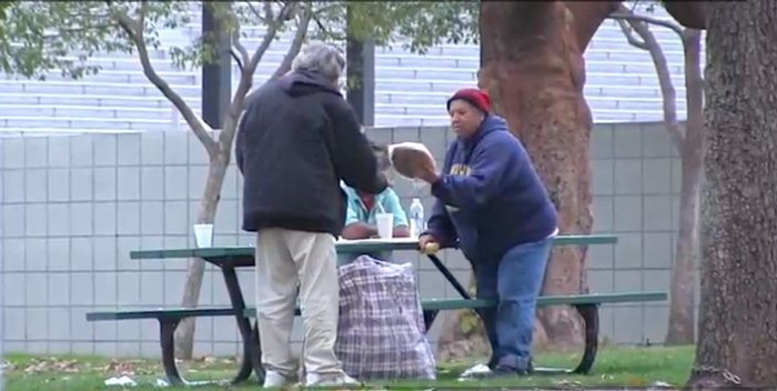 How Does A Homeless Man Spend $100? You Won't Believe It - Good News ...