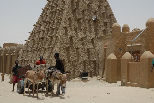 Local Masons Rebuild Ancient Tombs Destroyed By Militants