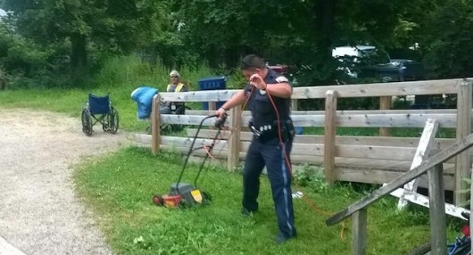 8 Stories of Cops Being Absolutely Awesome in 2015