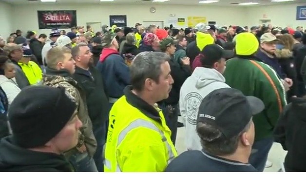 370 Union Plumbers Volunteered to Install Water Filters in Flint For ...