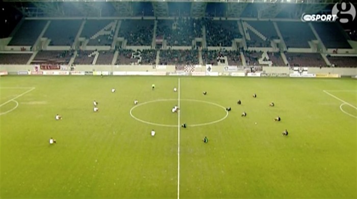 Greek Football Teams Stop Play to Sit Down and Honor Lost Refugees ...