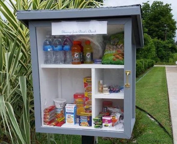 Little Free Pantries Spread Goodies From Sidewalks, Let Neighbors Pay ...