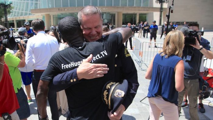 Black Man’s ‘Free Hugs Project’ Shifts Love Toward Cops in MUST-SEE ...