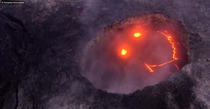 Hawaiian Volcano Erupts Into Smiley Face Just as its Flow Reaches the ...