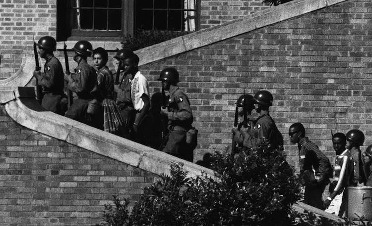 60 Years Ago Today, the US President Deployed Troops to Escort 9 Black ...