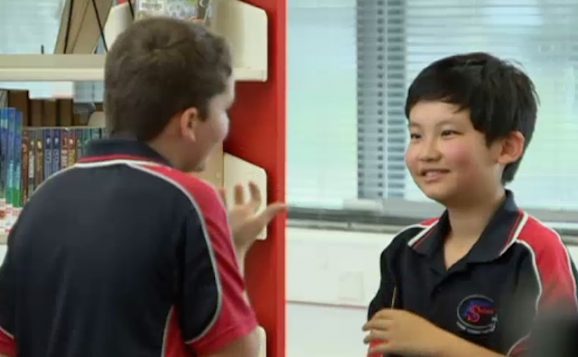 Boy Goes From Passing Notes to Learning Sign Language For Deaf ...