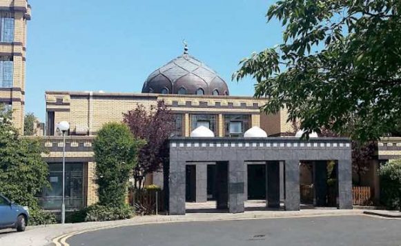 Irish Mosque Opens Doors to the Homeless Amidst First Hurricane in 50 ...