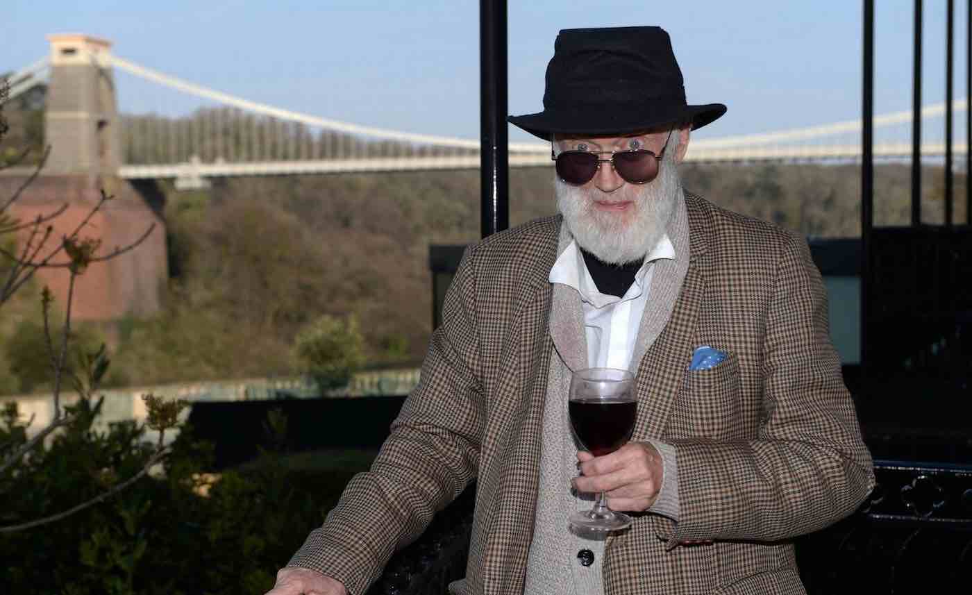 With Champagne Bottle and Top Hat This Daredevil Dove Into the ‘World's ...