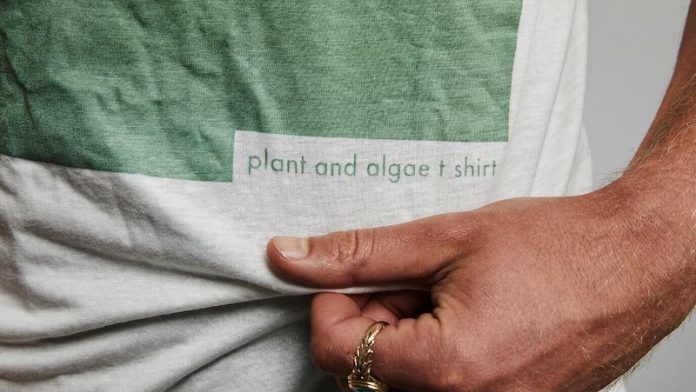 These Comfy T-Shirts Made From Wood and Algae Can Be Composted Once You ...