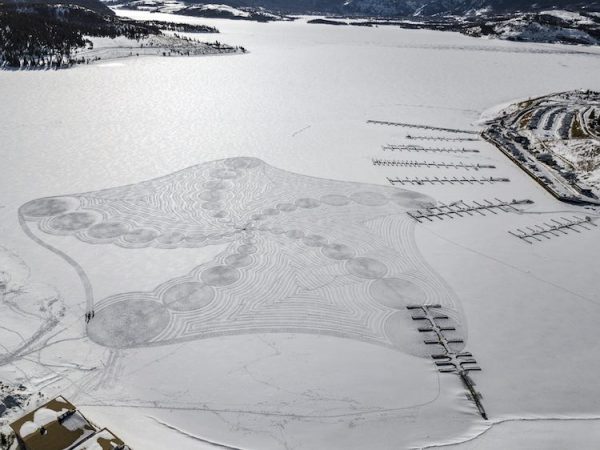 Artist Creates Breathtaking ‘Drawings’ in Snow By Walking for Hours at ...