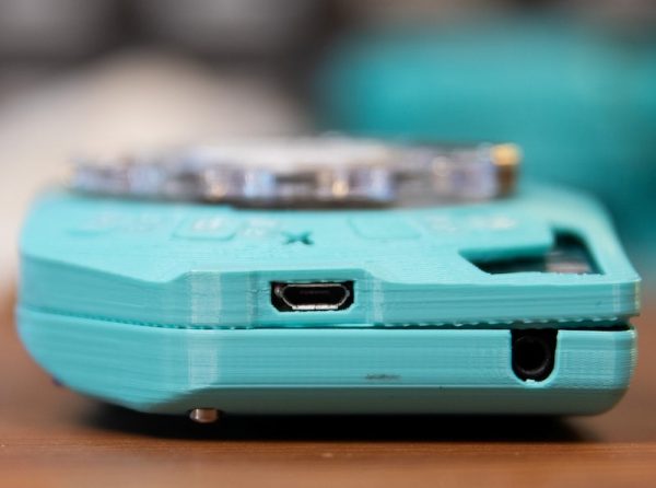 Engineer Makes a DIY Cell Phone With Rotary Dial So She Doesn’t Have to ...