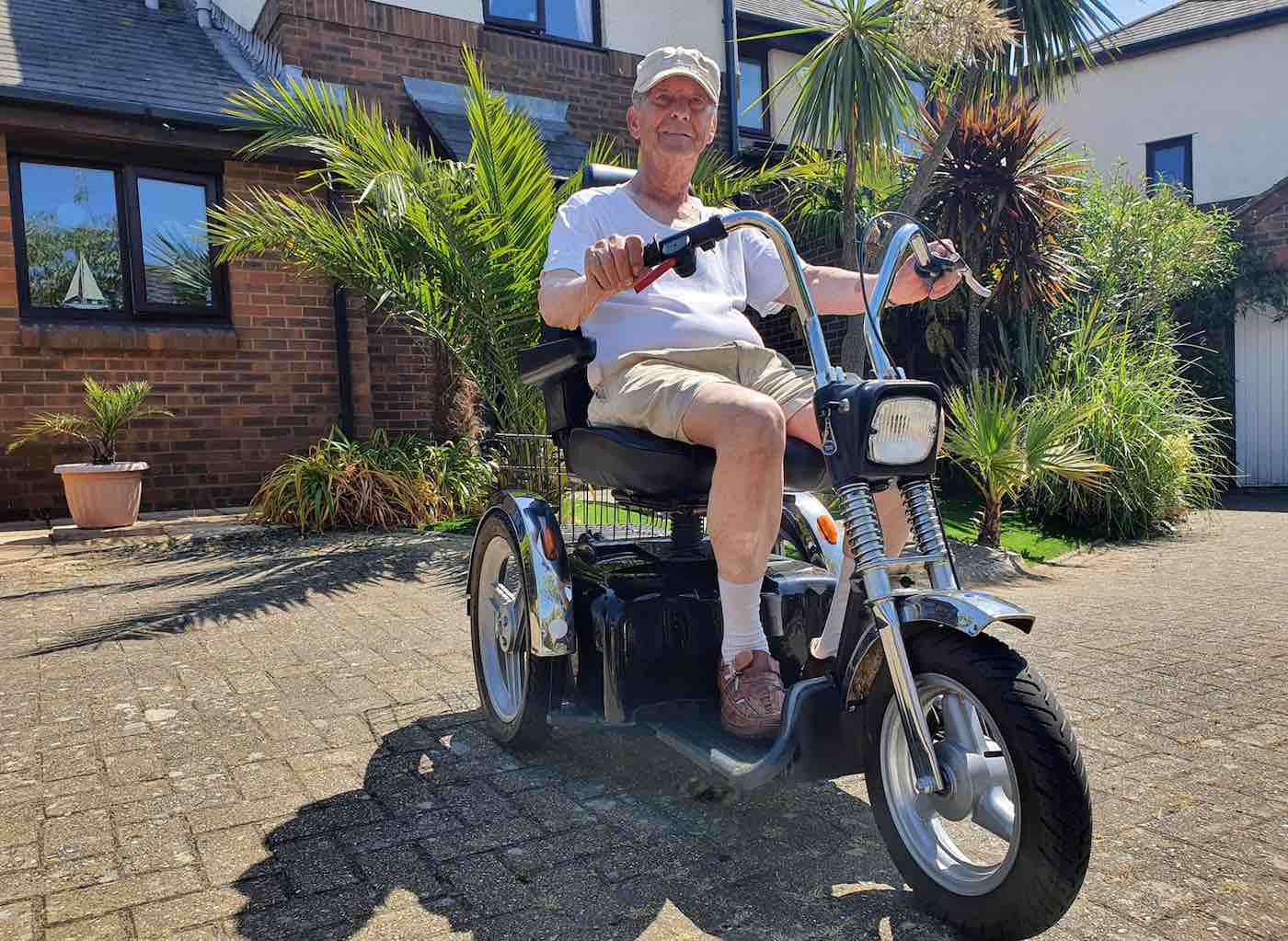 93-Year-old Ex-Chopper Rider Has New Lease on Life After Getting ...