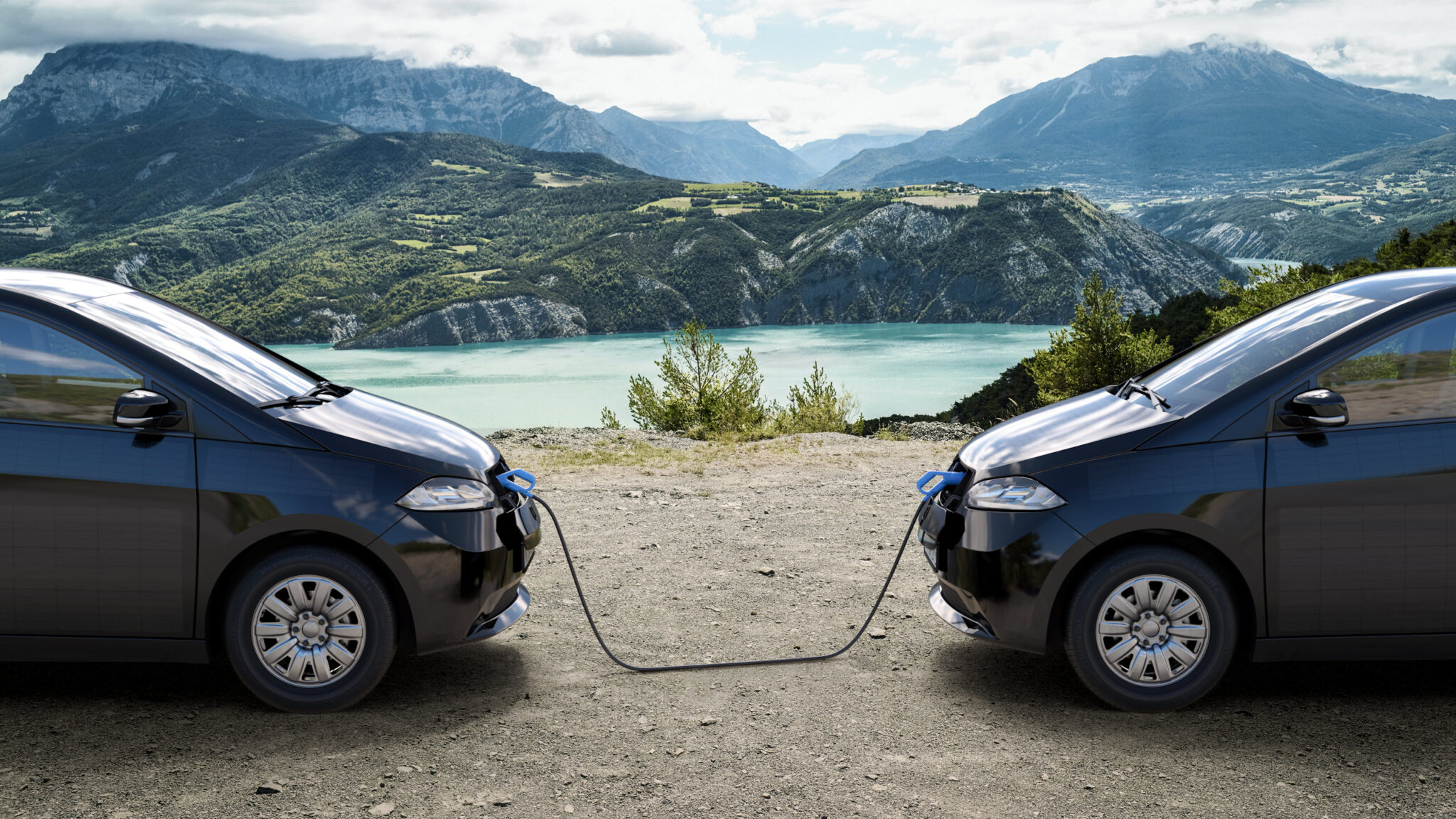 This New German Car is Covered With Solar Panels and Charges As It Drives