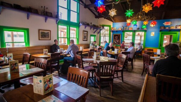 This Austin Restaurant is Making the Wittiest Pandemic Signs Anywhere