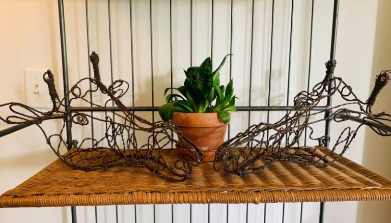 Traps That Once Snared Uganda's Wildlife Are Turned into Intricate Art ...