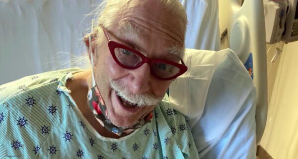 Dr. Patch Adams Known For Wearing a Clown Nose Has a Foot Amputated—And ...