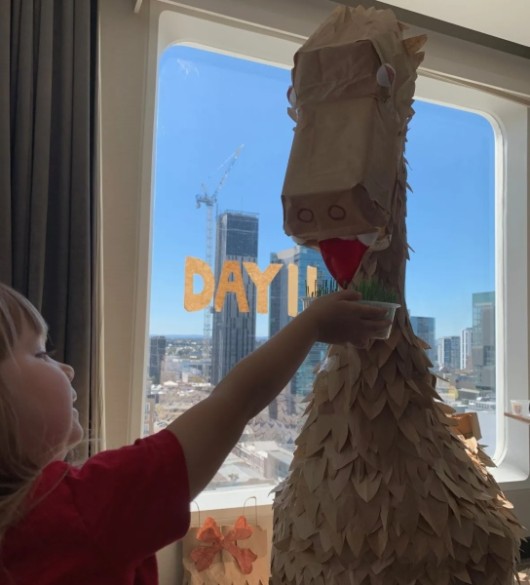 Family Builds Giant Dinosaur From Take-Out Containers During Hotel ...