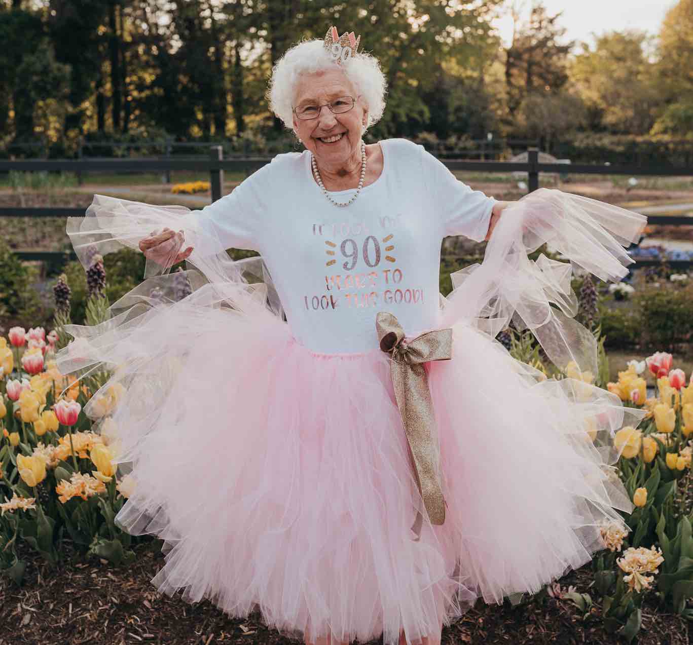 This Grandma Turned 90 And Had a Blast at Her Princess-Themed Birthday ...