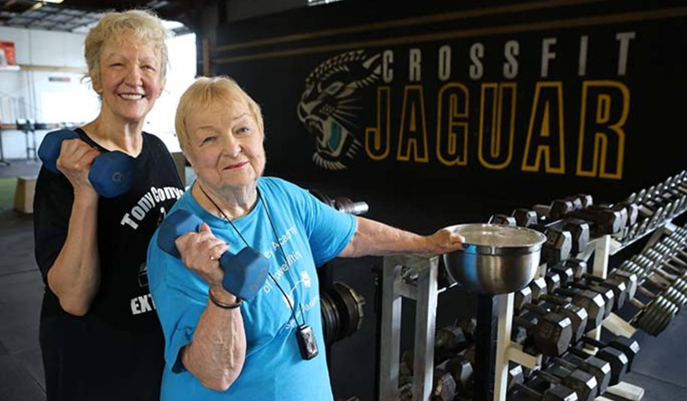 100-Year-old Grandma Sets Guinness World Record as a Powerlifter, and ...