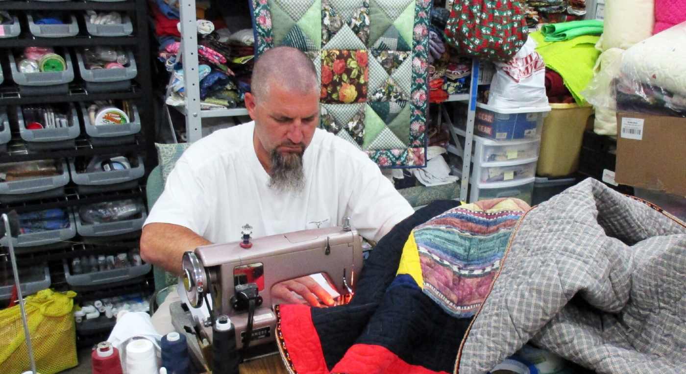 Prison Inmates Learned to Quilt and Now Make Amazing Personalized Gifts ...