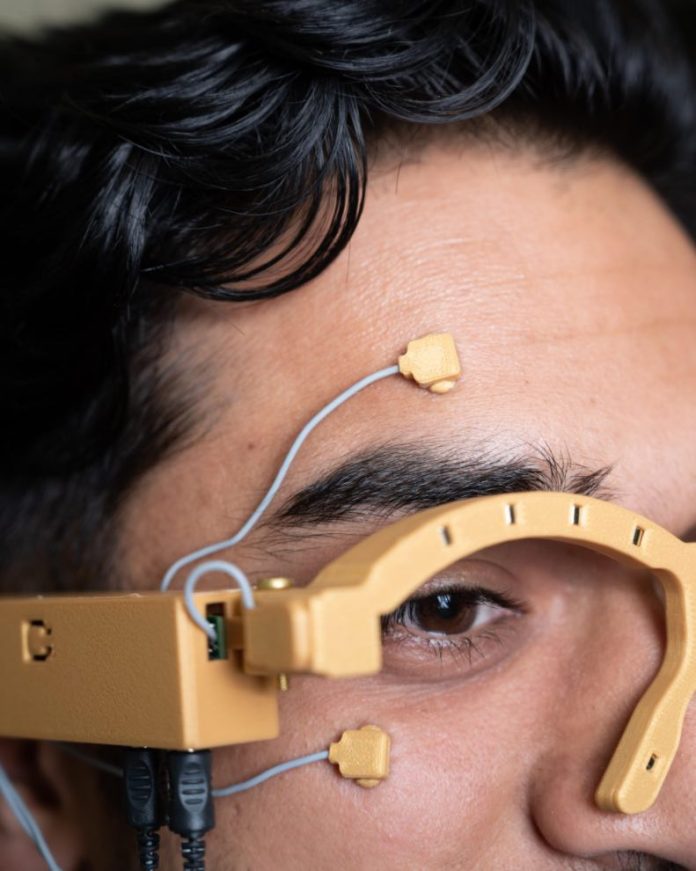 ‘Exciting’ Head-Tongue Controller Lets Paralyzed Patients Operate Smart ...