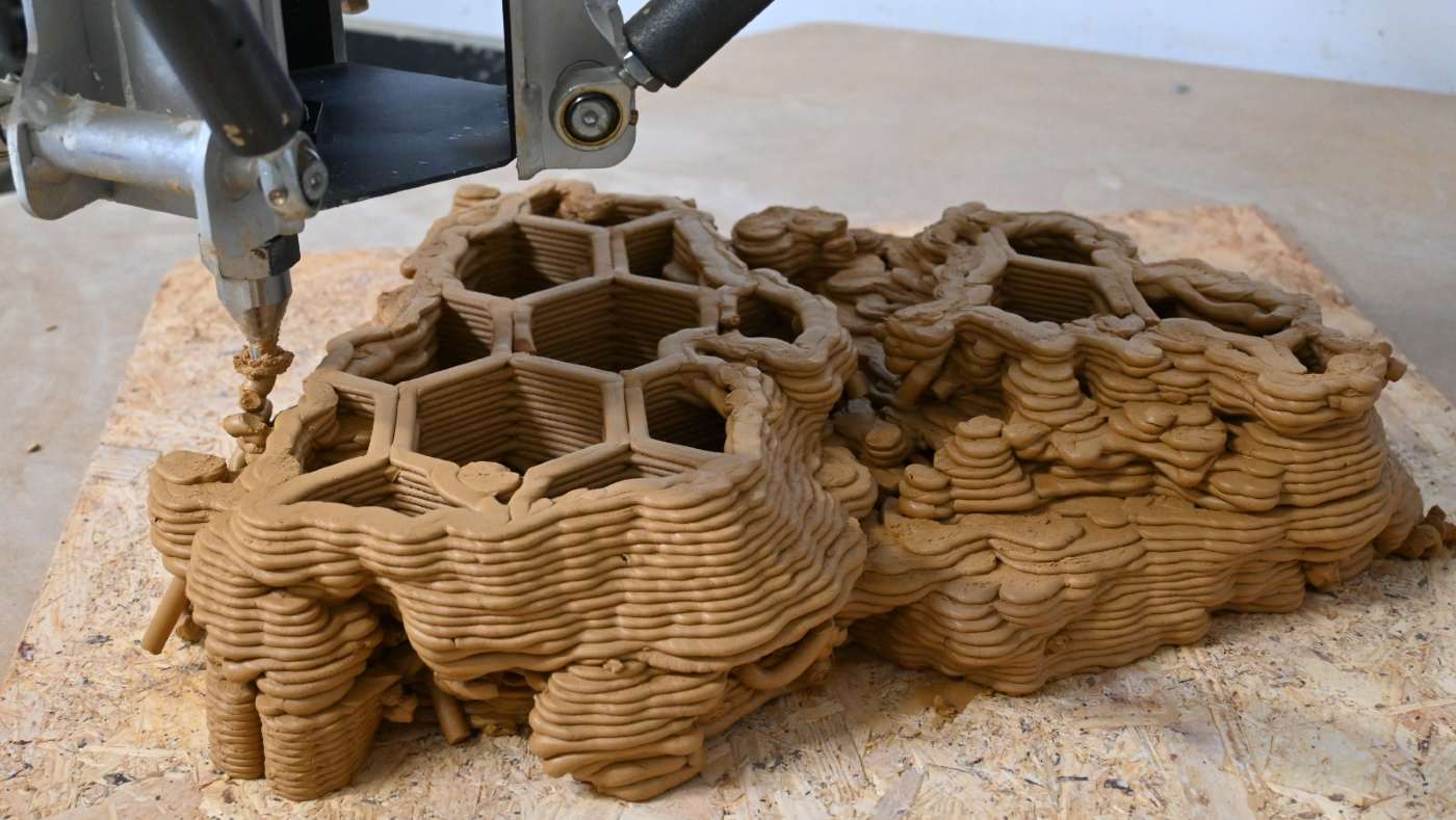 New Dimension for Coral Restoration: 3-D Printed Reefs Recreate Natural ...