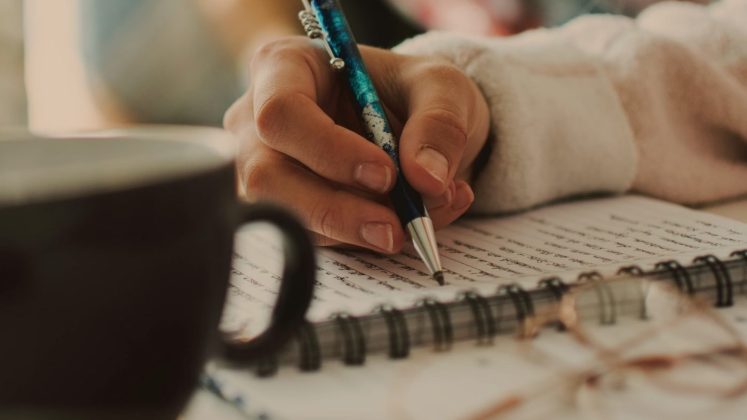 Handwriting Strengthens Brain Connections and Boosts Learning More Than ...