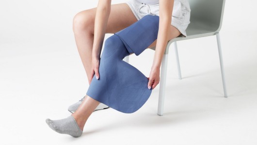 Bionic Leg Wrap Uses AI to Correct Walking Patterns For Cerebral Palsy ...