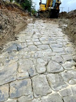 2,000-Year-Old Roman Road Uncovered in British Field is Like No Other ...