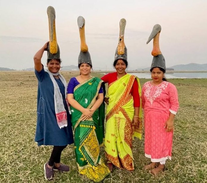 An Army of 10,000 Women Saved India’s Rarest Stork – While Giving Each ...