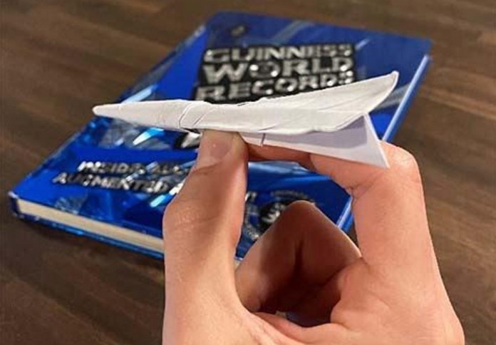 Paper Airplane Designed by Boeing Engineers Breaks World Record–Nearly ...