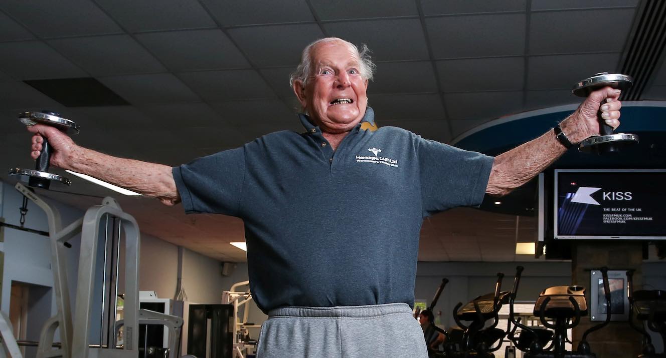 WWII Hero of Dunkirk Who Was Still Pumping Weights at 100-yo Shares His ...