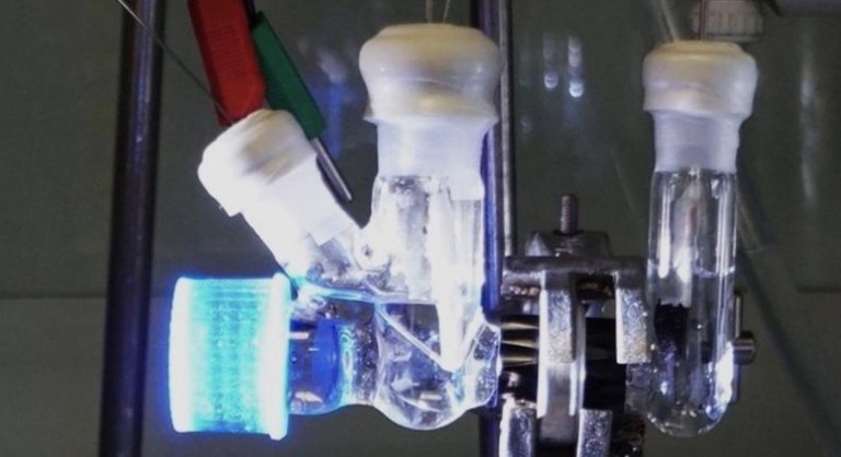 Clean Fuel Made by Pulling CO2 From Air and Plastic Waste–Powered Only ...