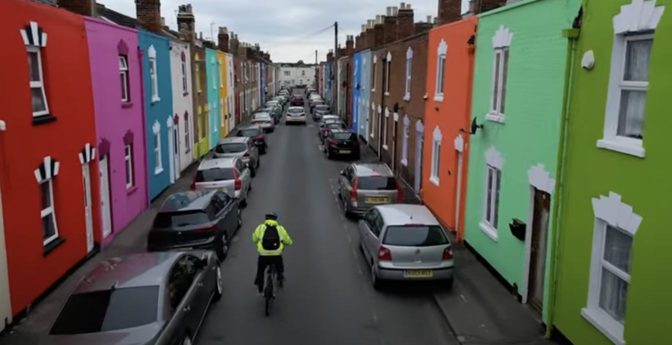 Artist Transforms Drab City Streets Painting 130 Houses–Increasing ...