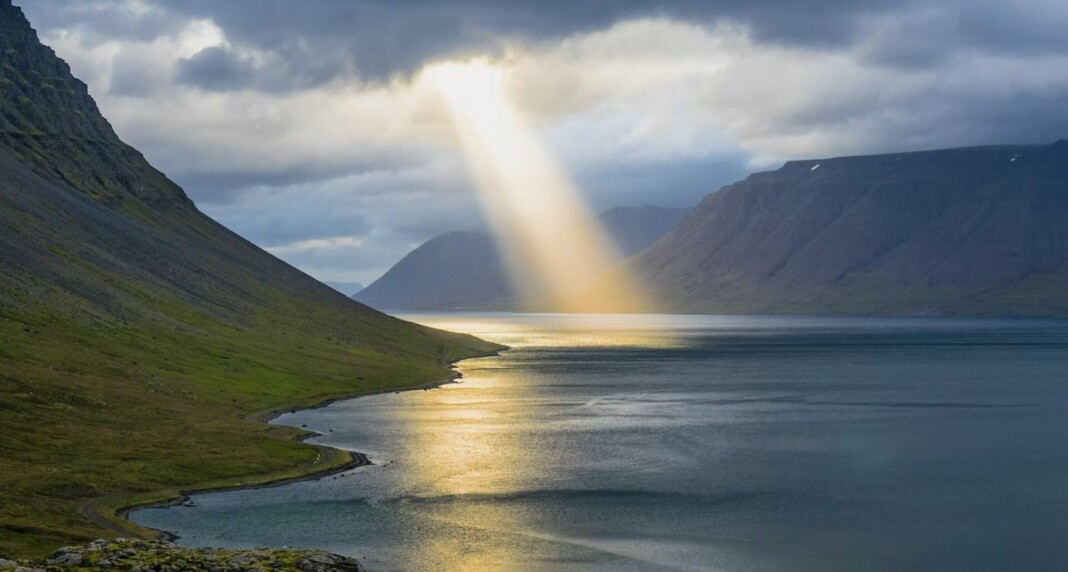 “A single sunbeam is enough to drive away many shadows.” – Francis of ...