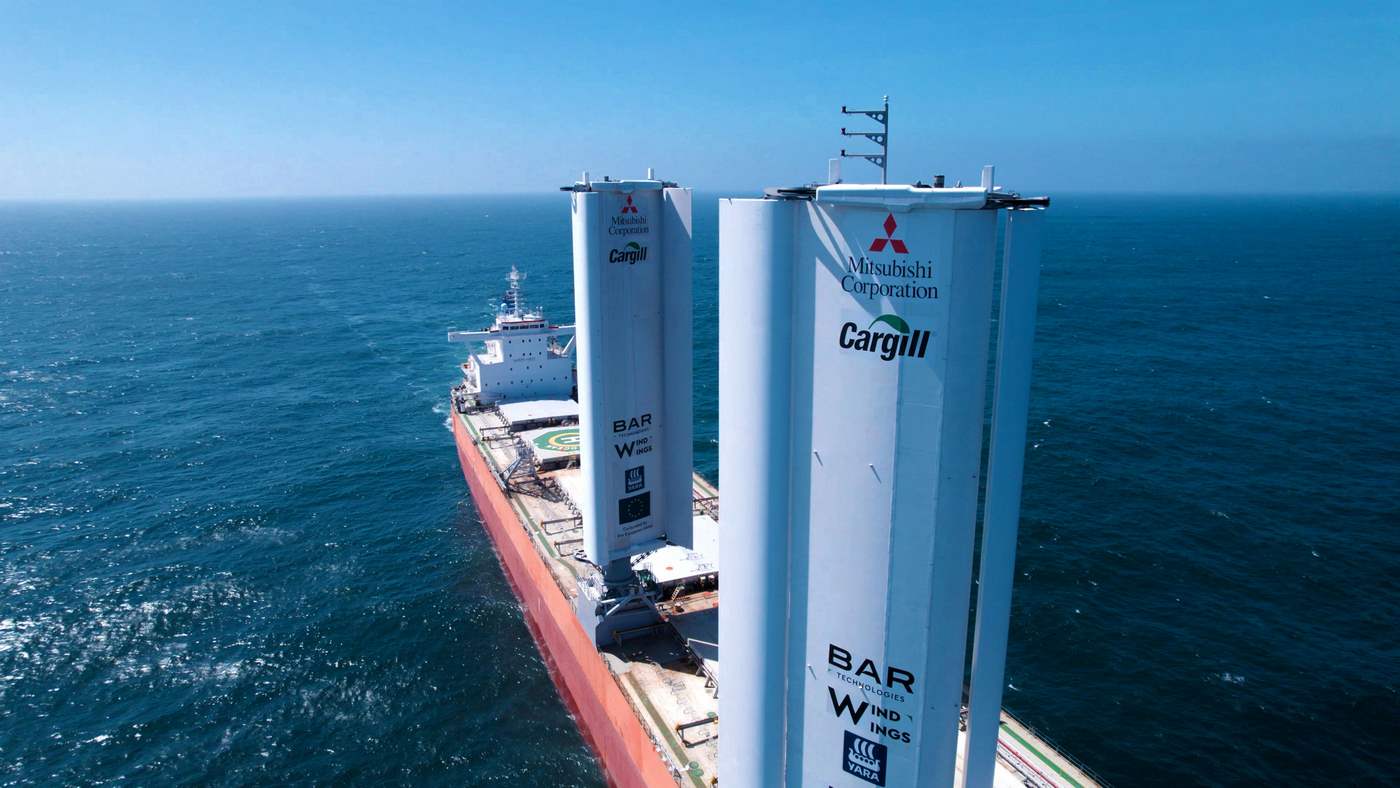 Commercial Cargo Ship is Crossing Ocean Using ‘Wind Wings’ Like High ...