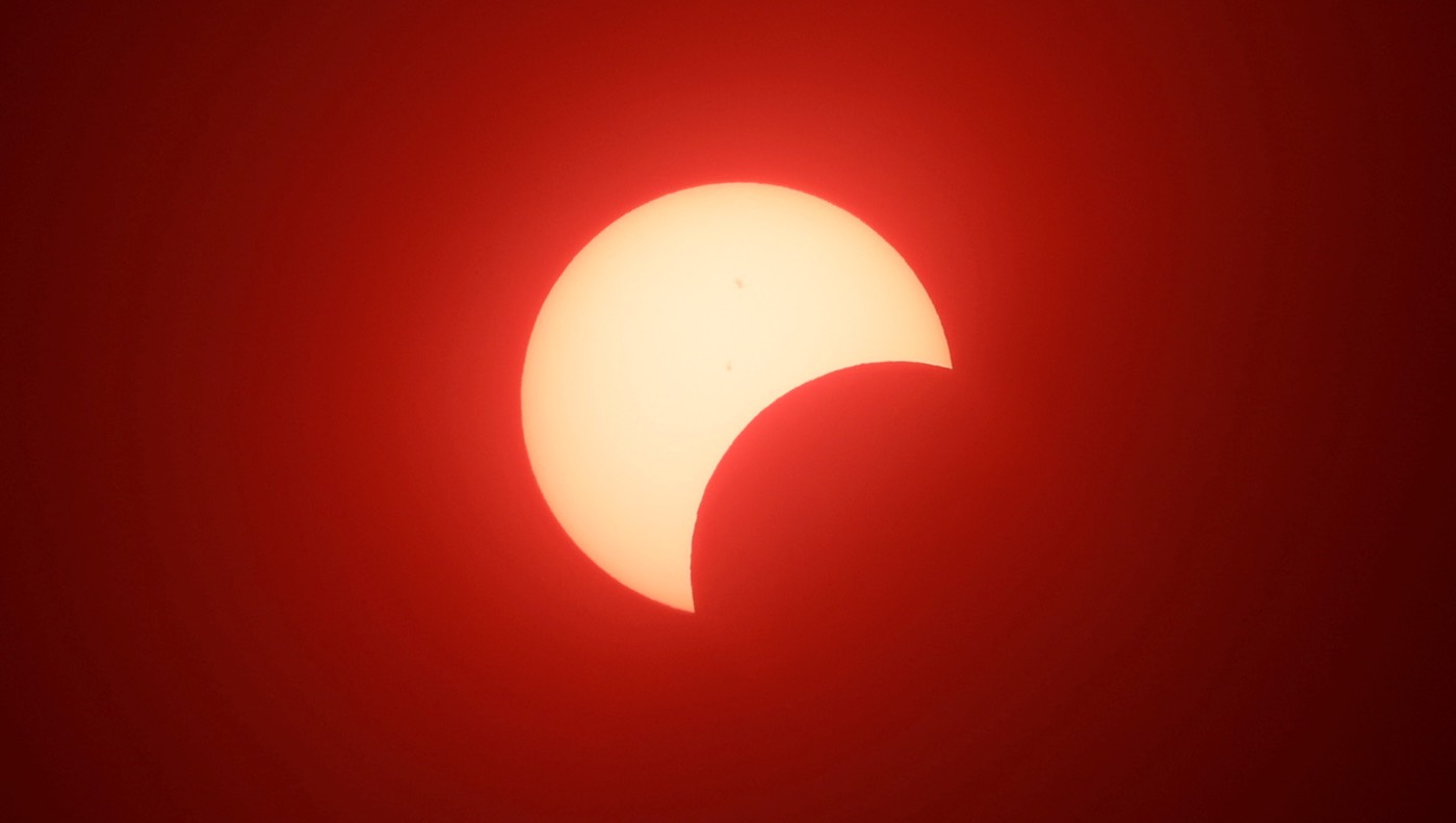 Rare Annular Solar Eclipse Transfixes Crowds Across the Americas - LOOK