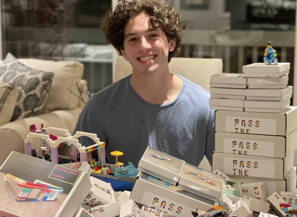 Teen Creates LEGO Charity to Collect and Wash Old Bricks to Give Away ...