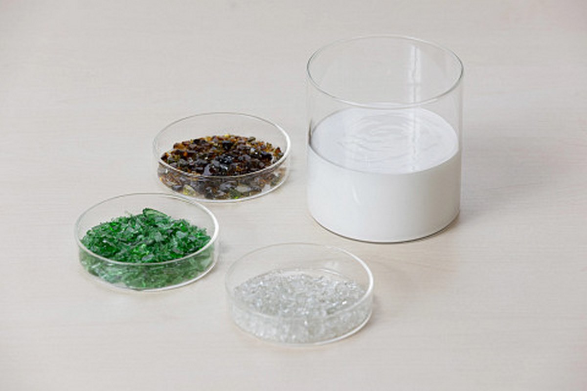 470,000 Glass Bottles Turned into Coating for Slashing Heat – Just Won ...