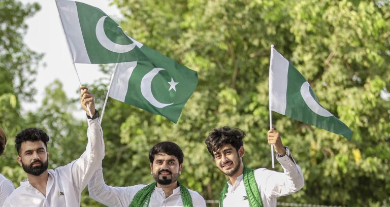 Politician Declared Winner But Gives Up His Seat When He Learns of ...