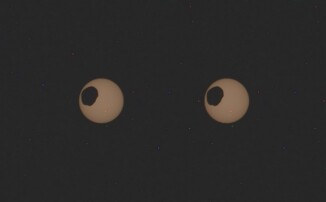 Images of Mars Eclipse Sparks Amusement Because it Looks Like a Googly Eye