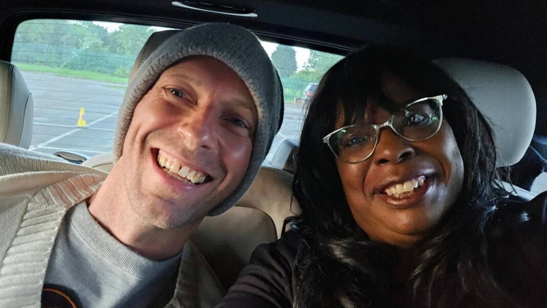 Coldplay Singer Gives Fan with Arthritis a Lift to Show: 'Such a nice man!'