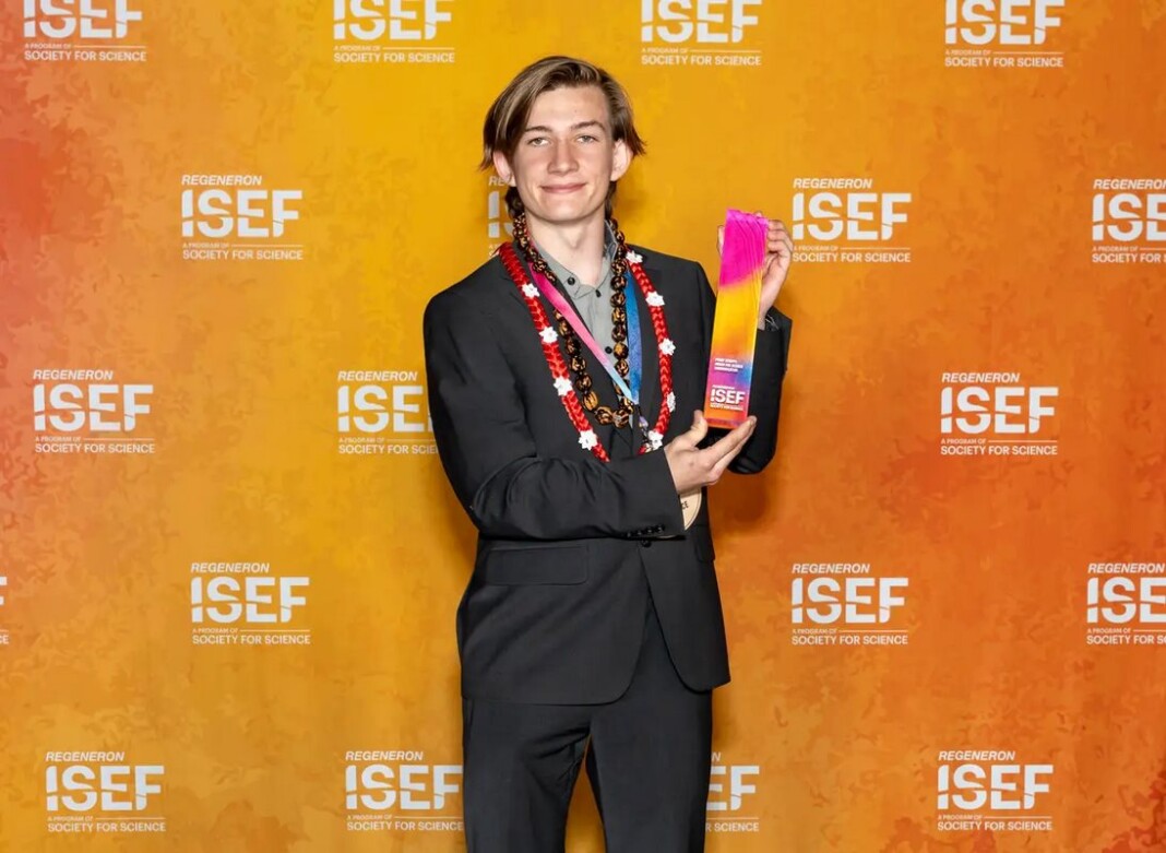 High Schooler Wins $10,000 for Discovery Solution to Mysterious ...