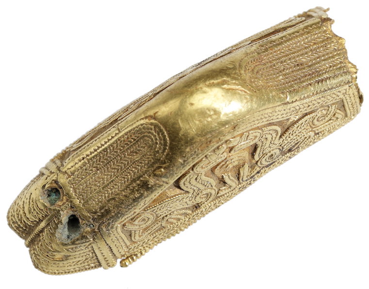 7th C. Sword With Gold Handle Found by Elderly Lady in Field That Metal ...