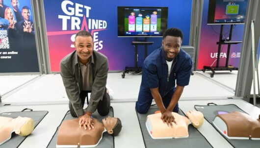 38,000 Fans Get Free CPR Training While Attending the Euro Championship ...