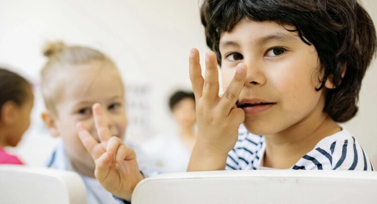Counting on Fingers Really Helps Kids Improve Their Math Skills–By 40% ...