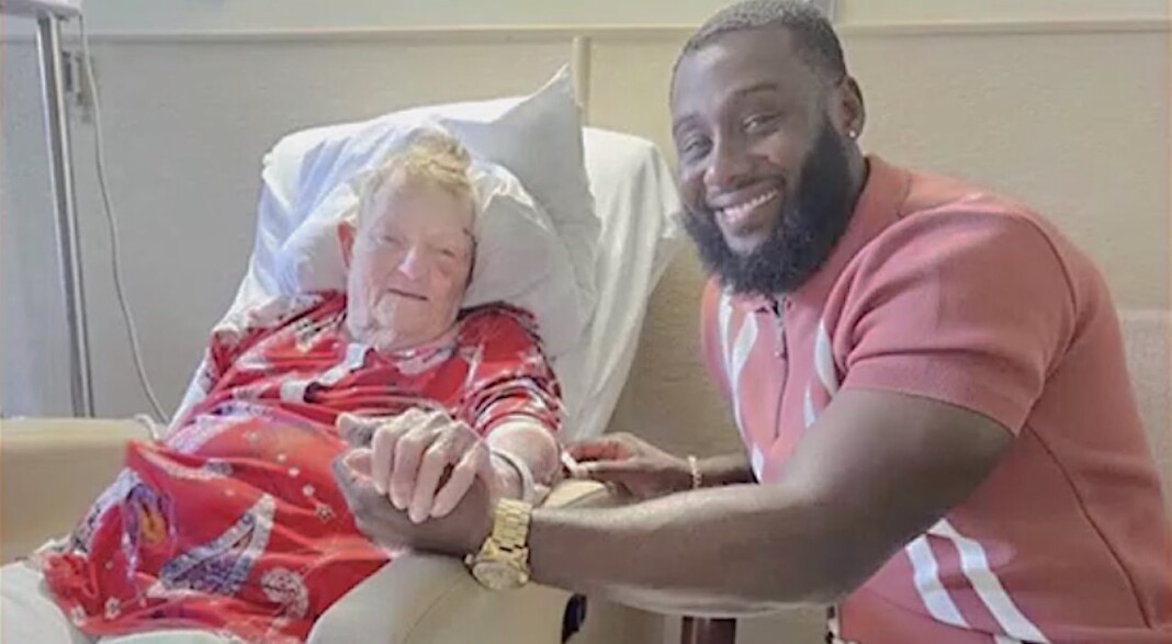 UPS Driver Saves Collapsed Grandmother, Then Brings Her Treats Every ...